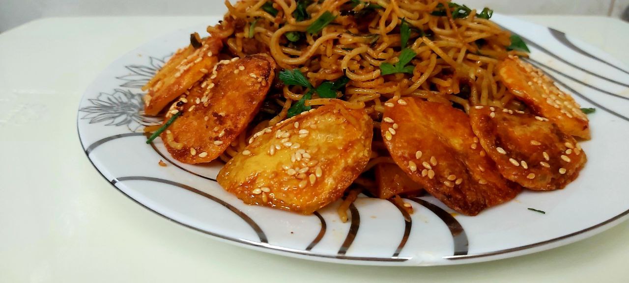 How to Make Iranian Macaroni with Meat Sauce and Crispy Potato Tahdig ...